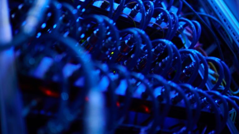 Unleash Performance - ServerWare® Servers Storage & Network